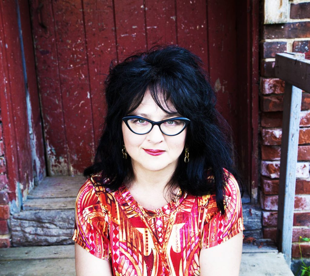 Susie Arioli se dévoile sous un autre angle avec Spring - L’Éclaireur ...