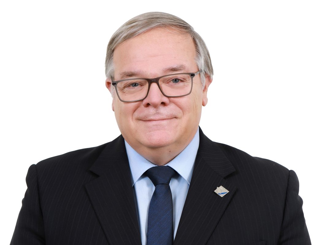 Luc Provençal réfléchit à son avenir politique - L’Éclaireur Progrès et ...