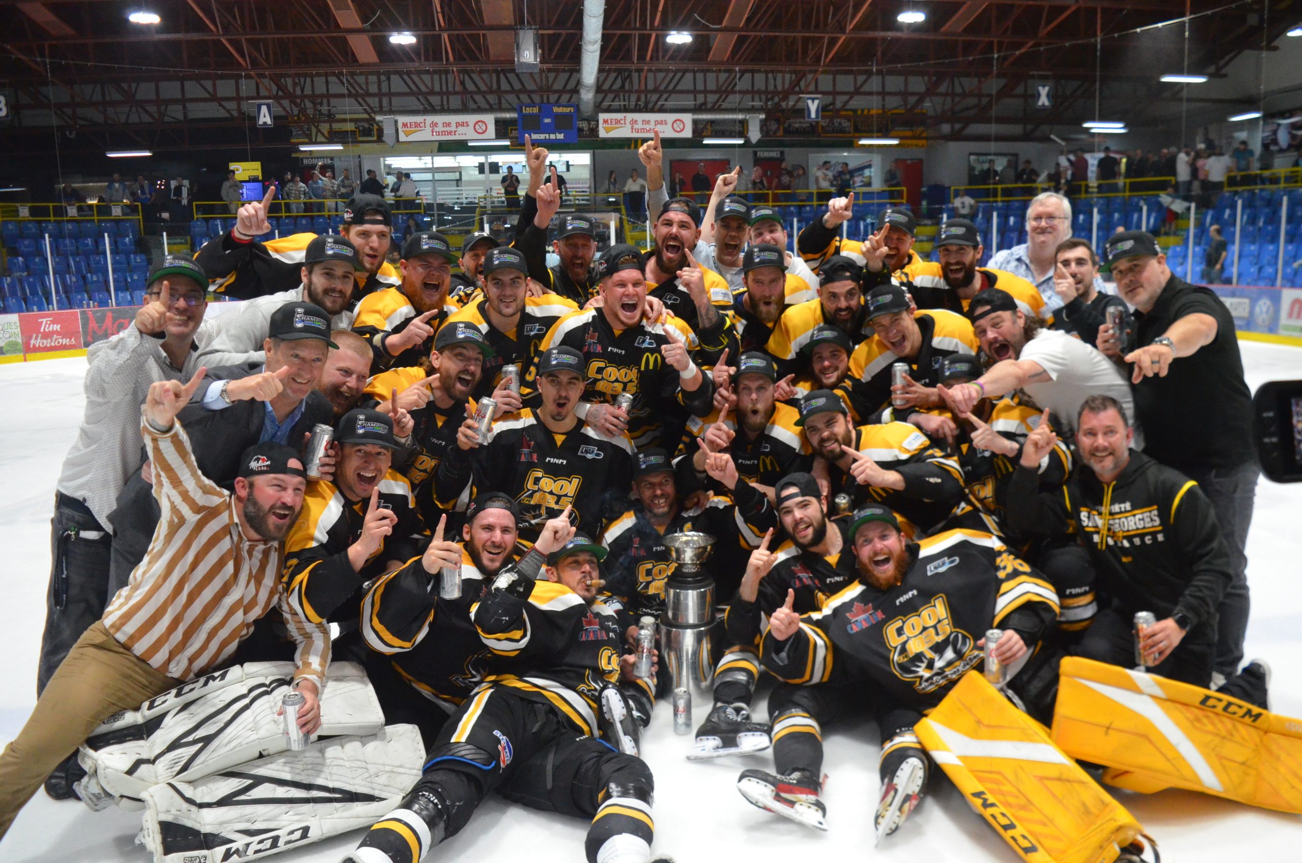 Victoire de la coupe Vertdure: Retour en photos et commentaires du Cool FM - L’Éclaireur Progrès