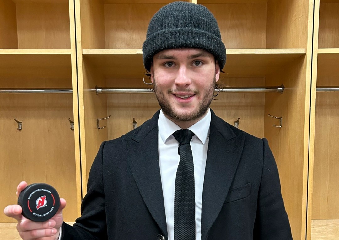 Joshua Roy inscrit son premier but dans la LNH - L’Éclaireur Progrès