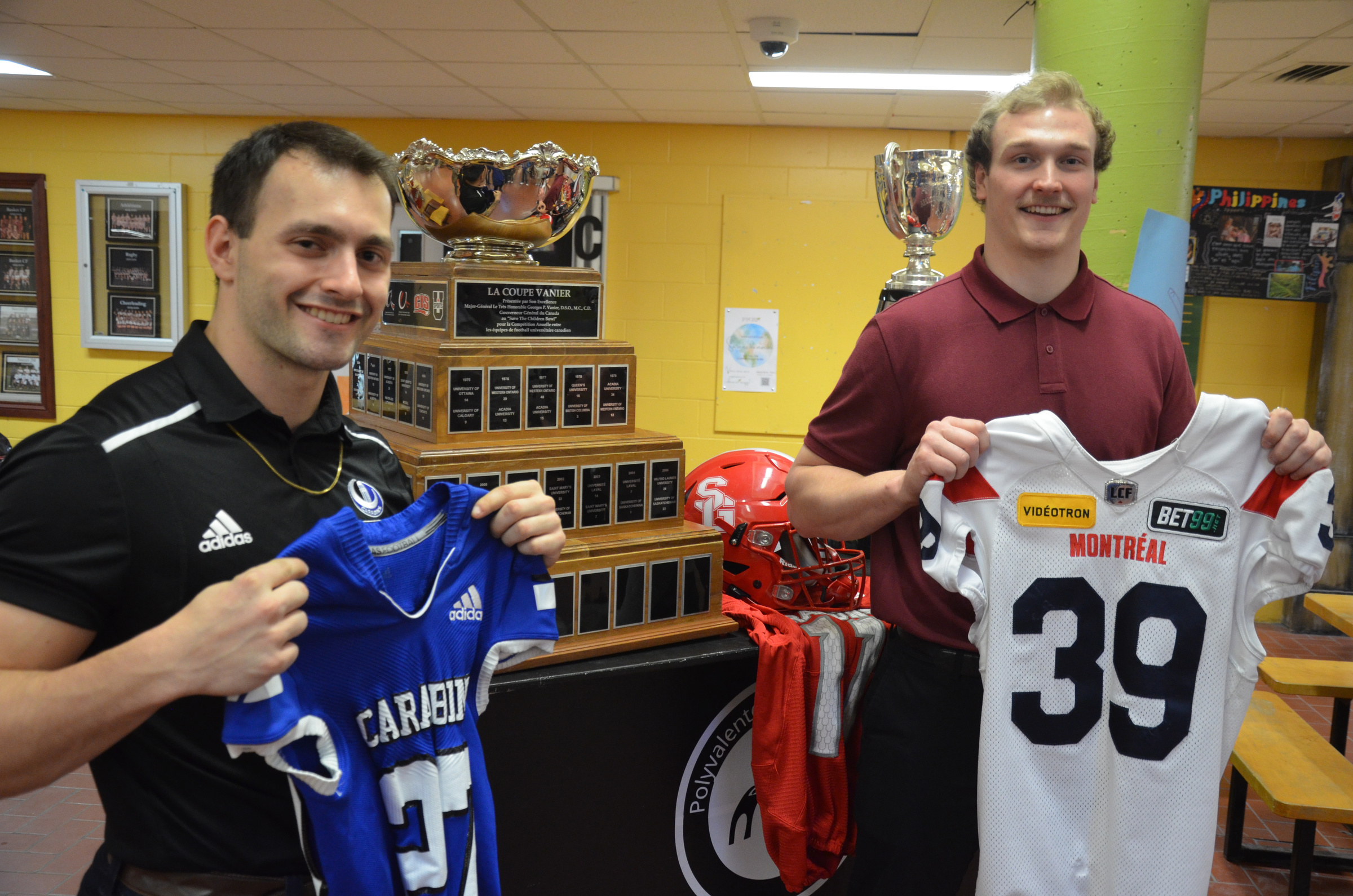 Un accueil triomphal pour David Dallaire et Jamyson Goudreau - L ...