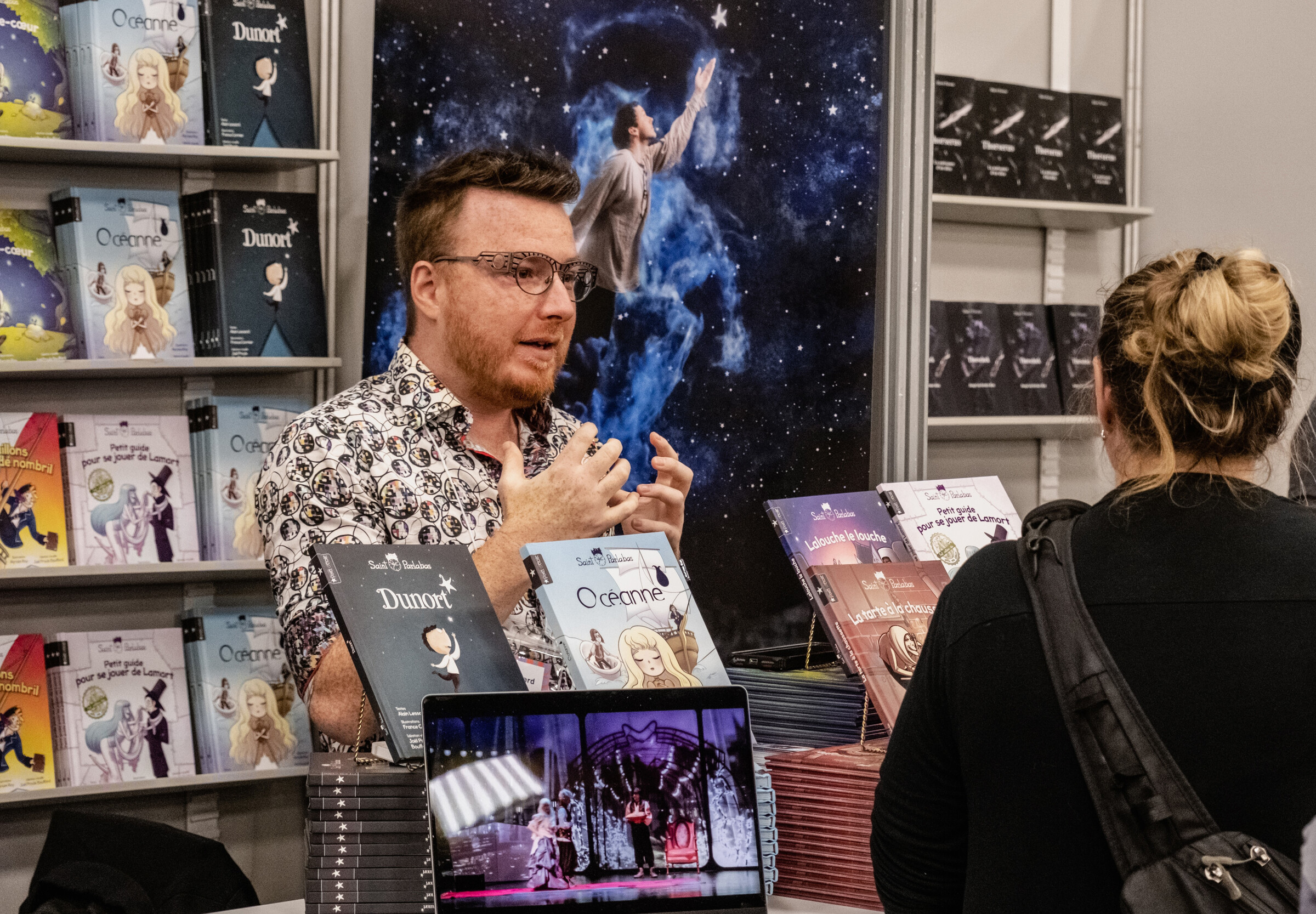 Écrivains beaucerons dans la foule du Salon du livre de Québec - L ...